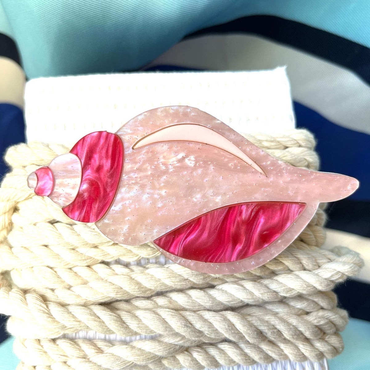 She Sells Sea Shells brooch – Whatwillowdid